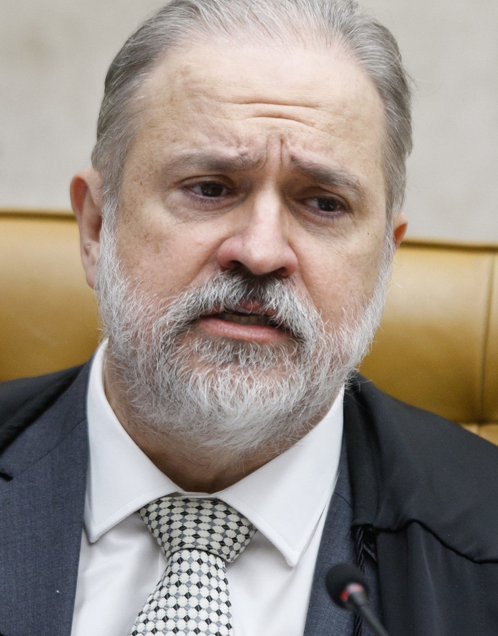 Aras pede respeito ao processo legal | Política | Valor Econômico