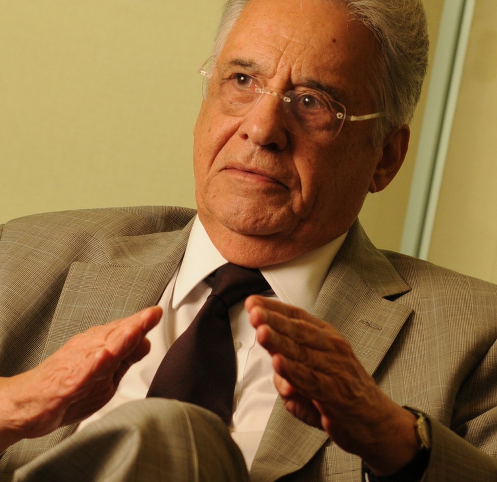 "As Forças Armadas têm que admitir que erraram", diz FHC | Política ...