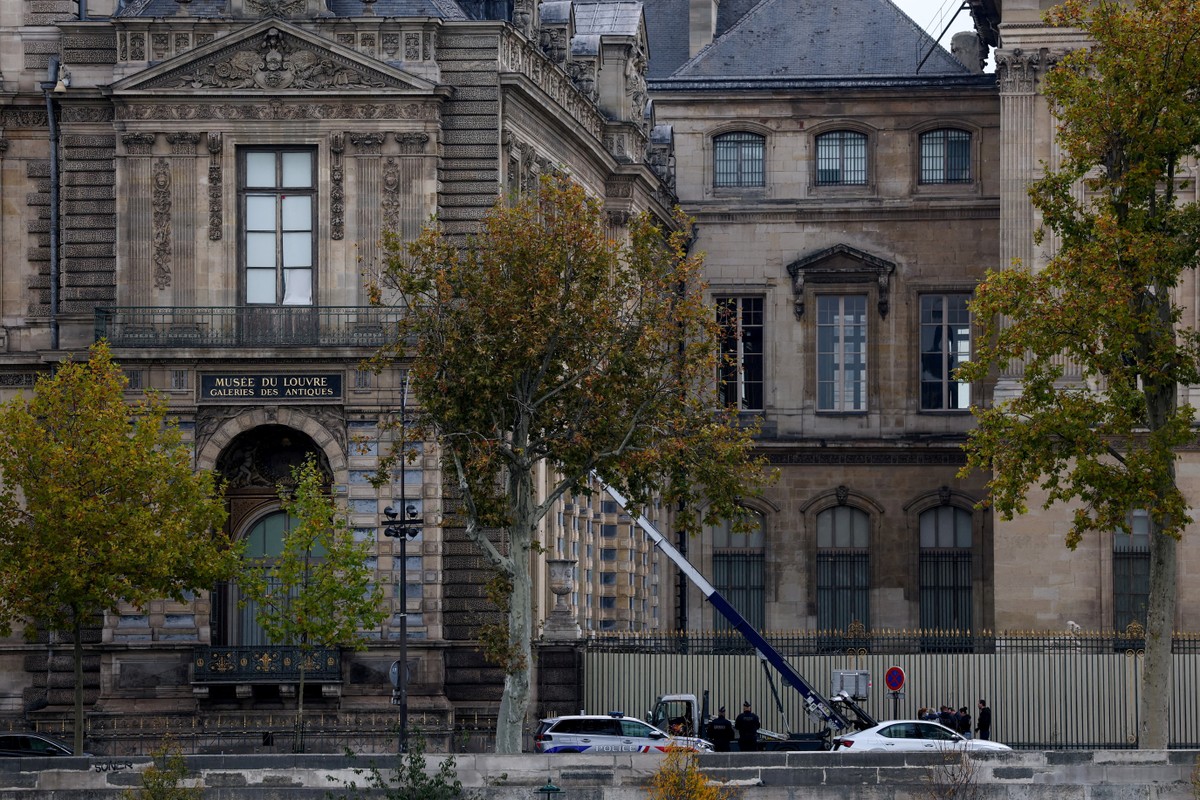 Museu do Louvre instalará 100 novas câmeras externas após roubo | Mundo ...