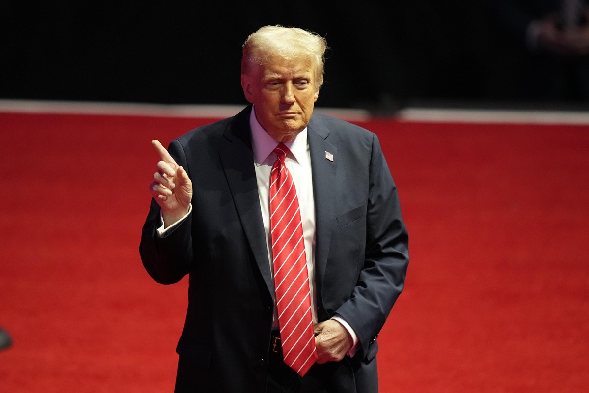 FT: Trump tem conversa inflamada com a premiê da Dinamarca sobre ...