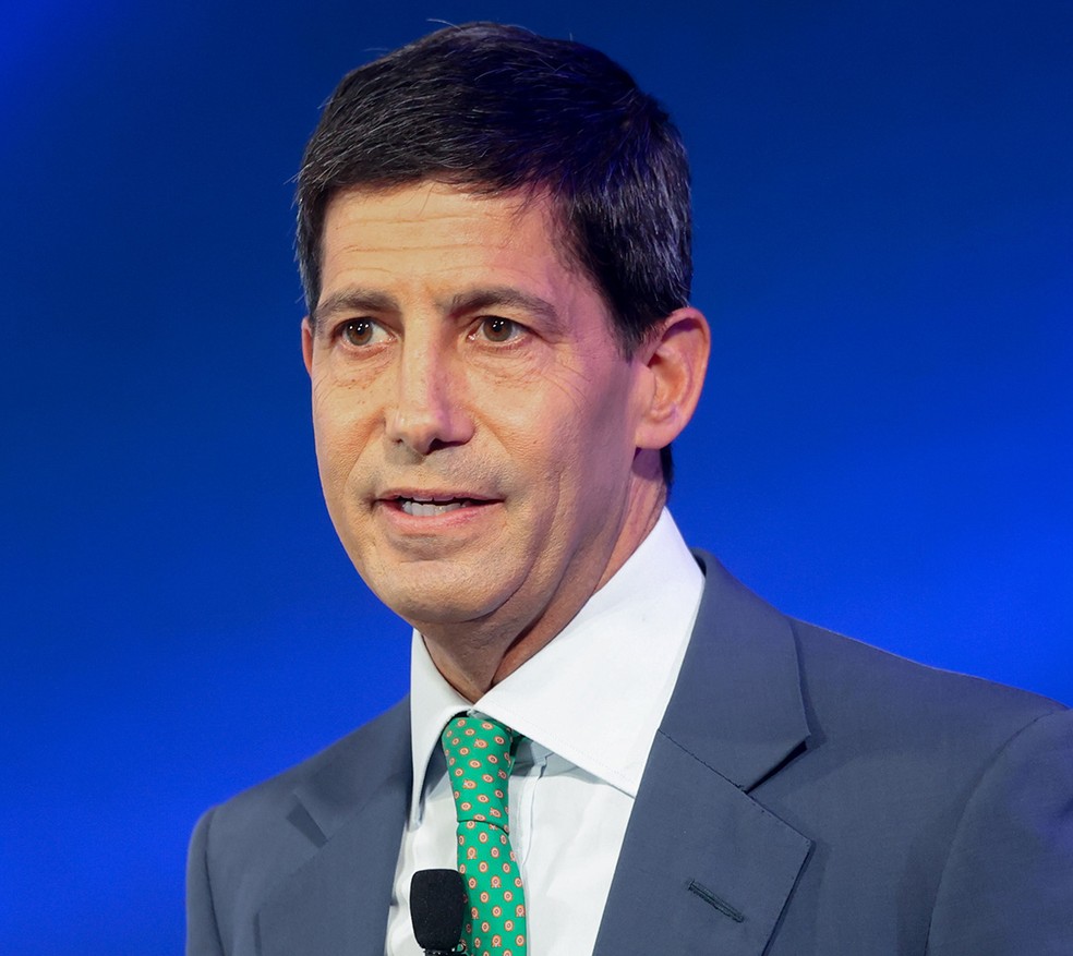 Kevin Warsh afirma que a independência do Fed é 'essencial', mas ...