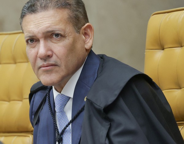 Nunes Marques assume TSE com foco em defesa das urnas | Política ...