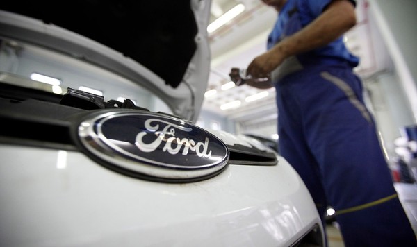 Ford reverte prejuízo e lucra US$ 3,2 bilhões no primeiro trimestre ...