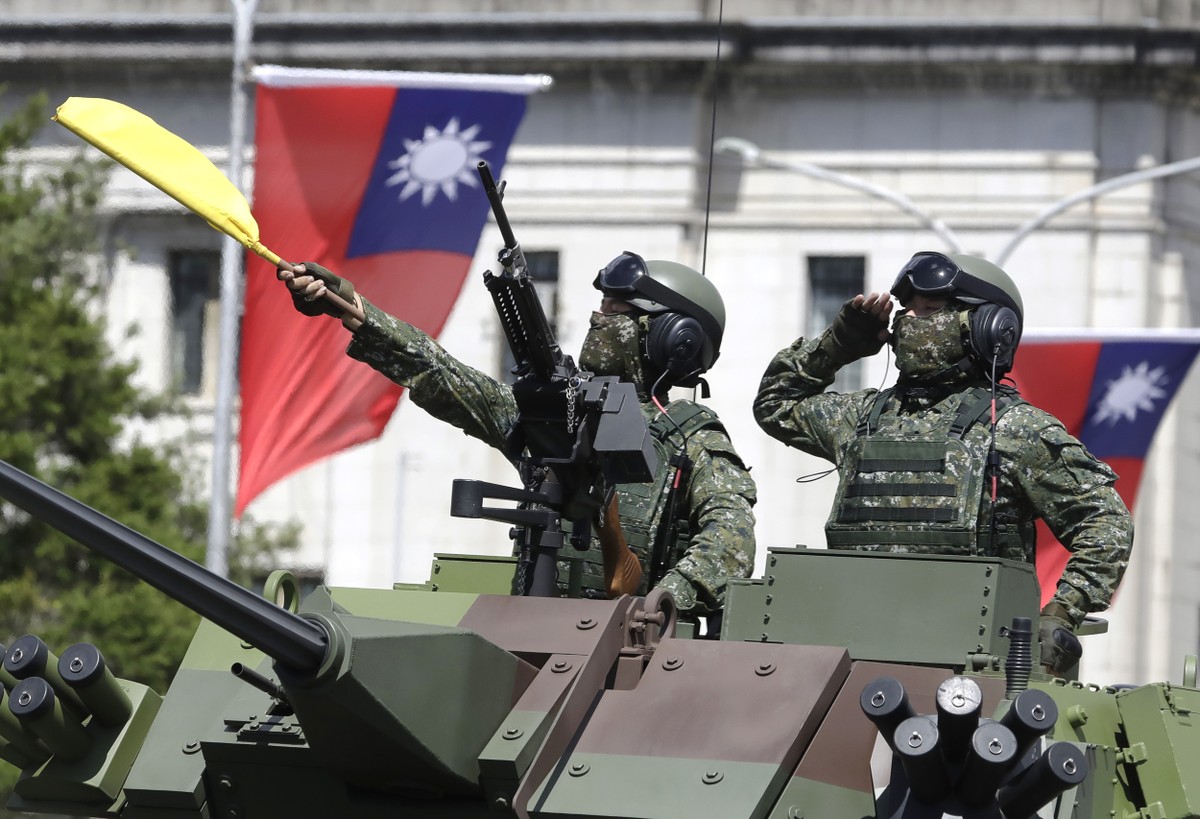 China sanciona empresas dos EUA por vendas de armas a Taiwan | Mundo ...