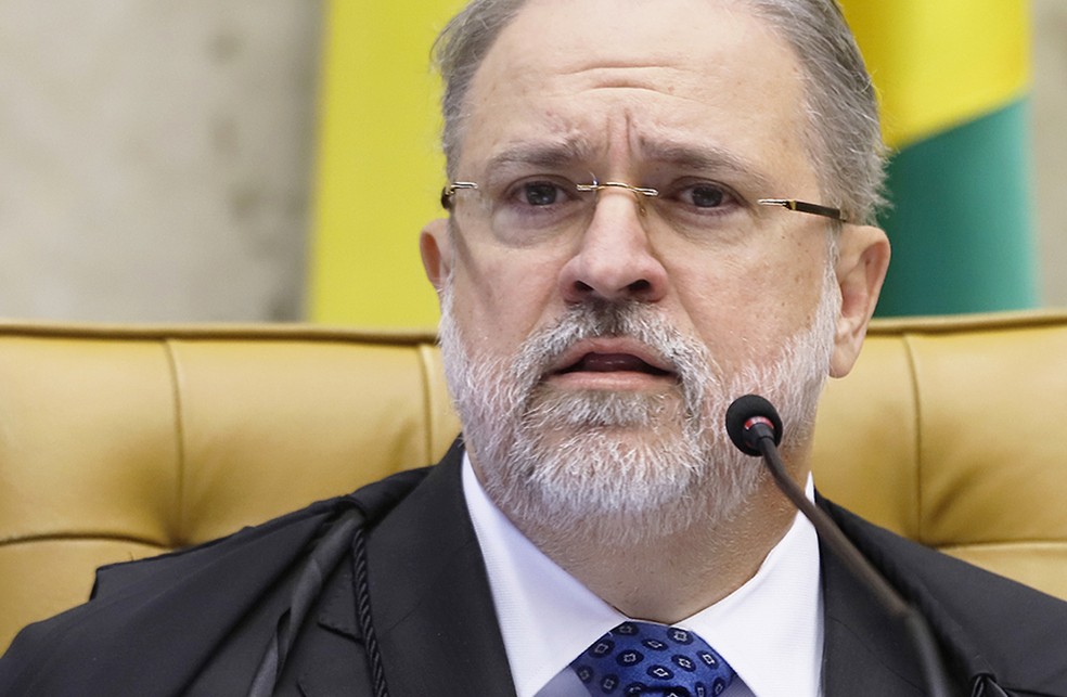 Aras diz ao STF que Bolsonaro tem o direito de não depor | Política ...