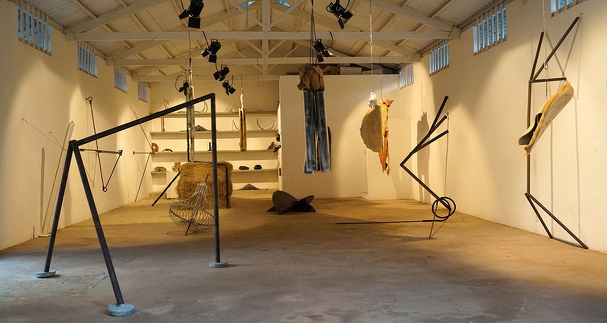 Artista José Resende inaugura instituto com suas esculturas | Eu ...