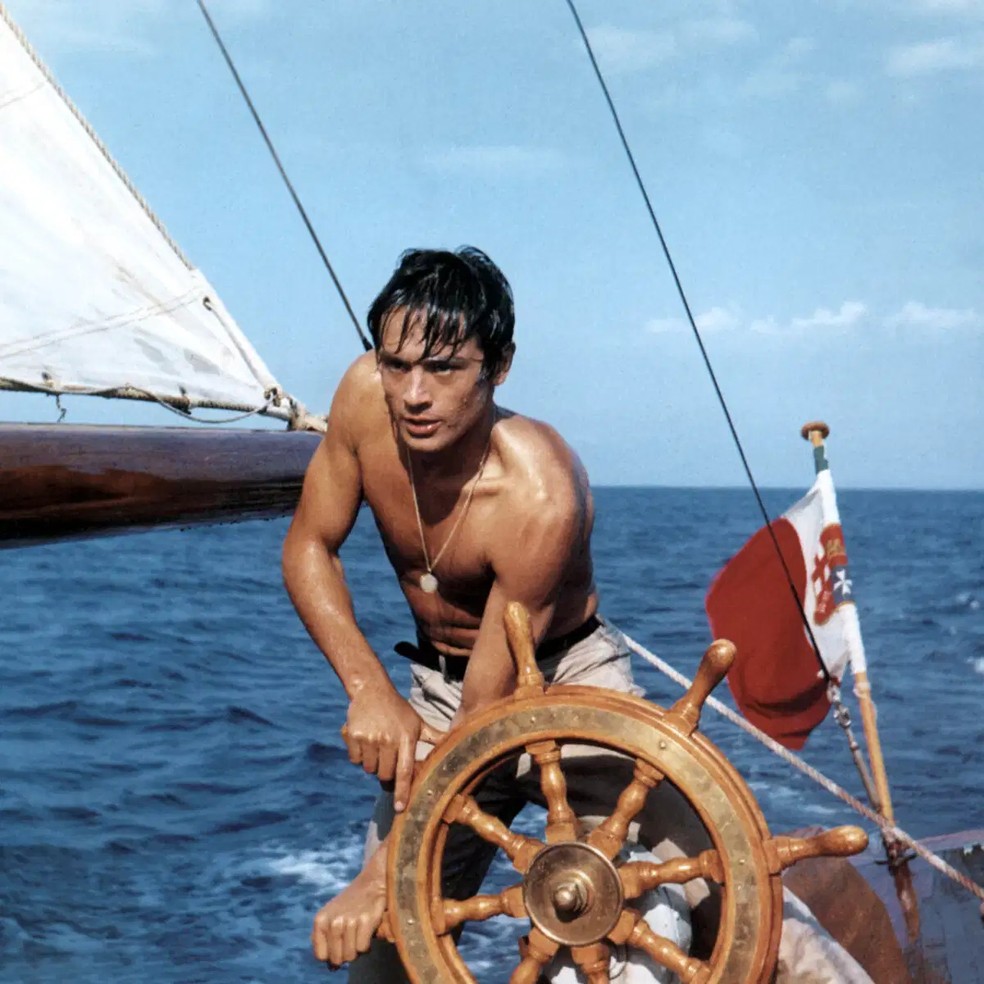 Amir Labaki: Alain Delon orgulhava-se de ter feito fortuna como homem ...