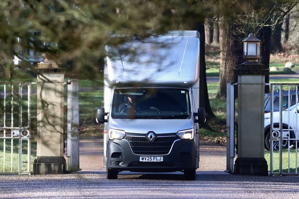 Irmão do Rei Charles, Andrew deixa mansão em Windsor após novos ...
