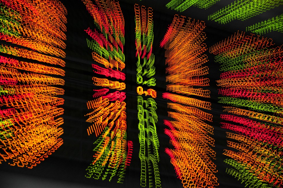 Expectativa de Ibovespa acima de 140 mil pontos cai, aponta pesquisa do ...