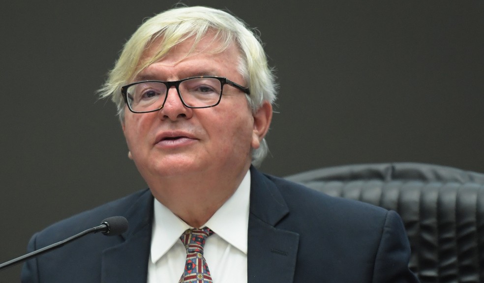 STJ valida exclusão de 11 setores da desoneração da folha | Legislação ...