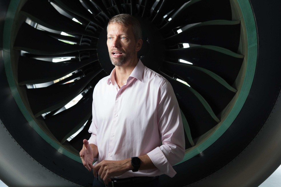 Latam reduz voos no Santos Dumont e eleva fluxo no Galeão | Empresas ...