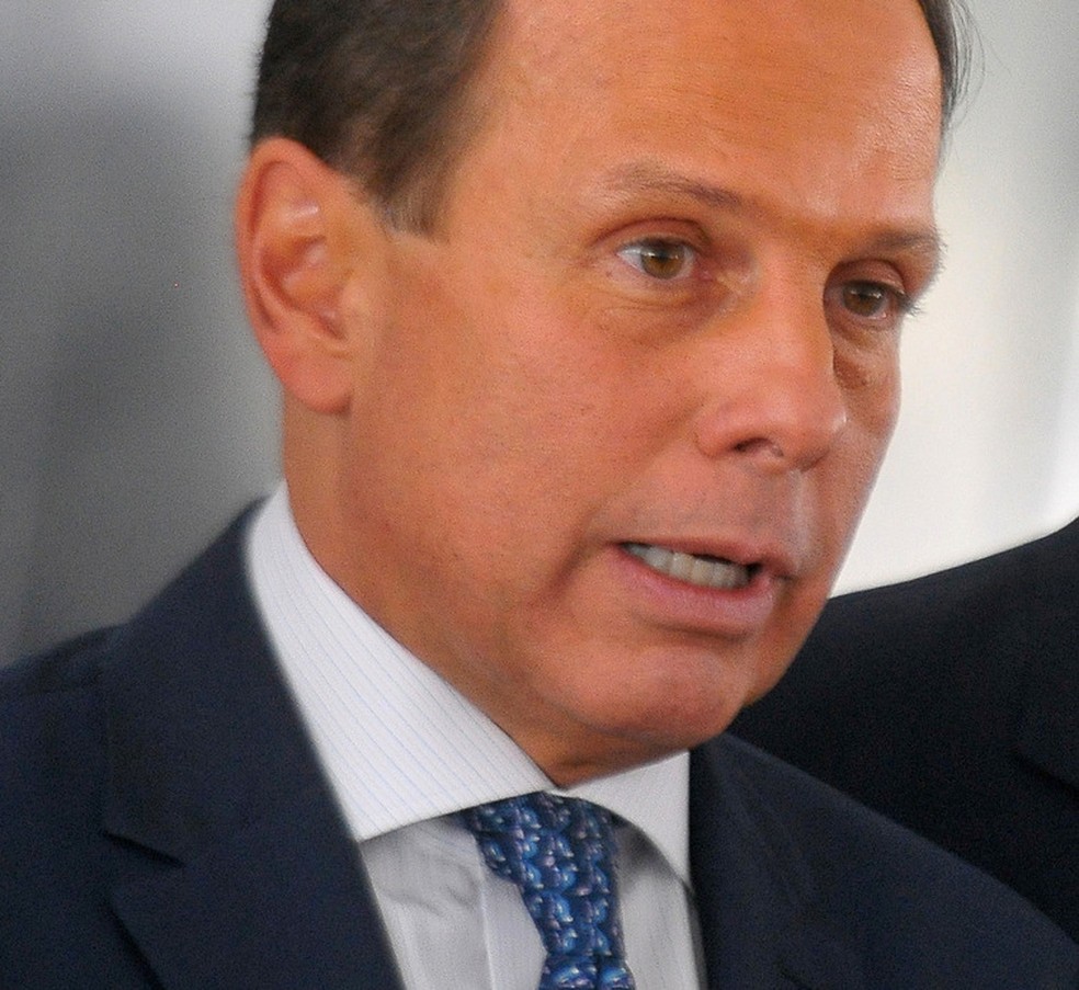 Em Davos, Doria garante que vai renovar concessões de rodovias ...