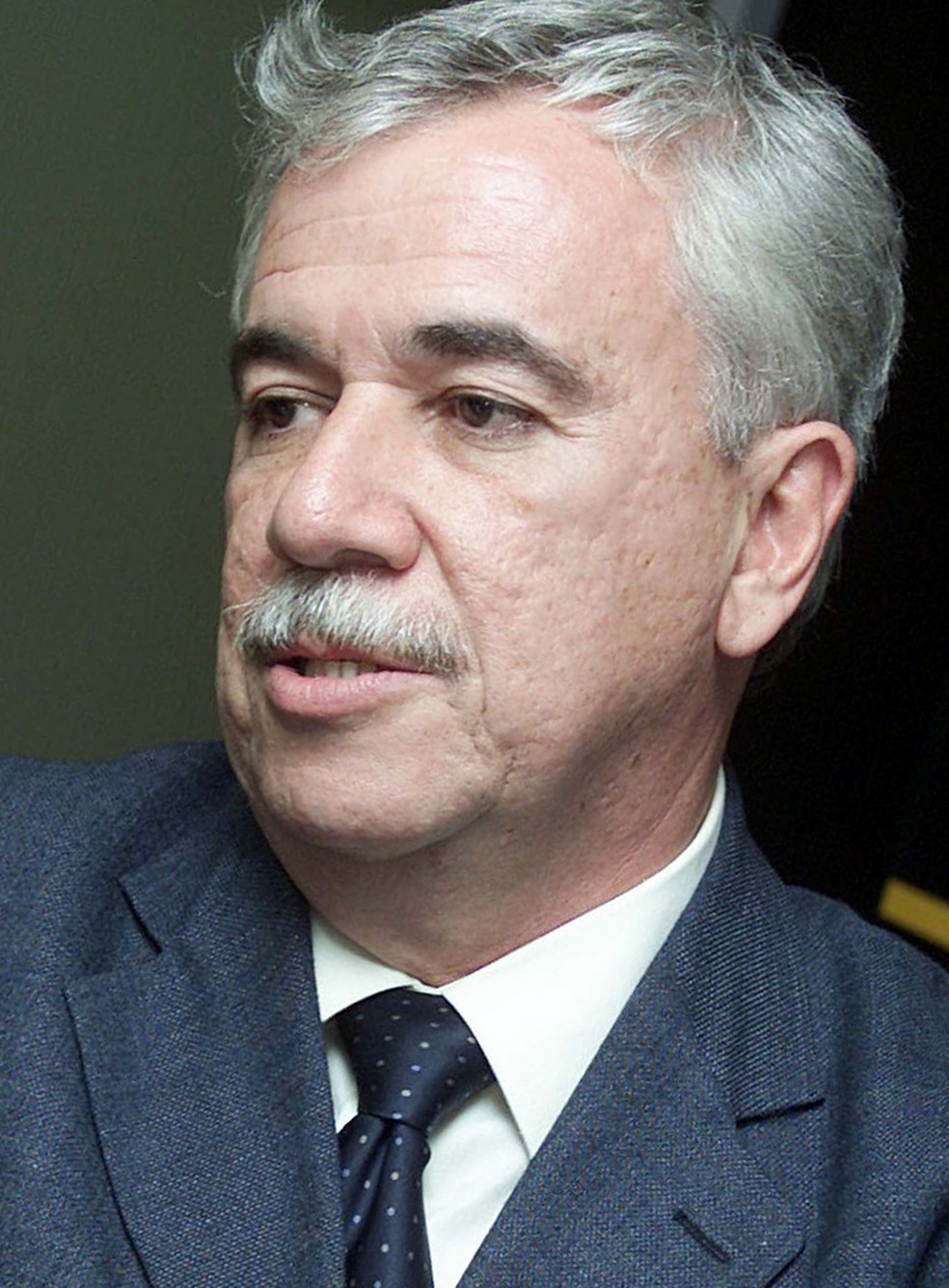 Candidatura do PSB é risco, diz Cardoso | Política | Valor Econômico