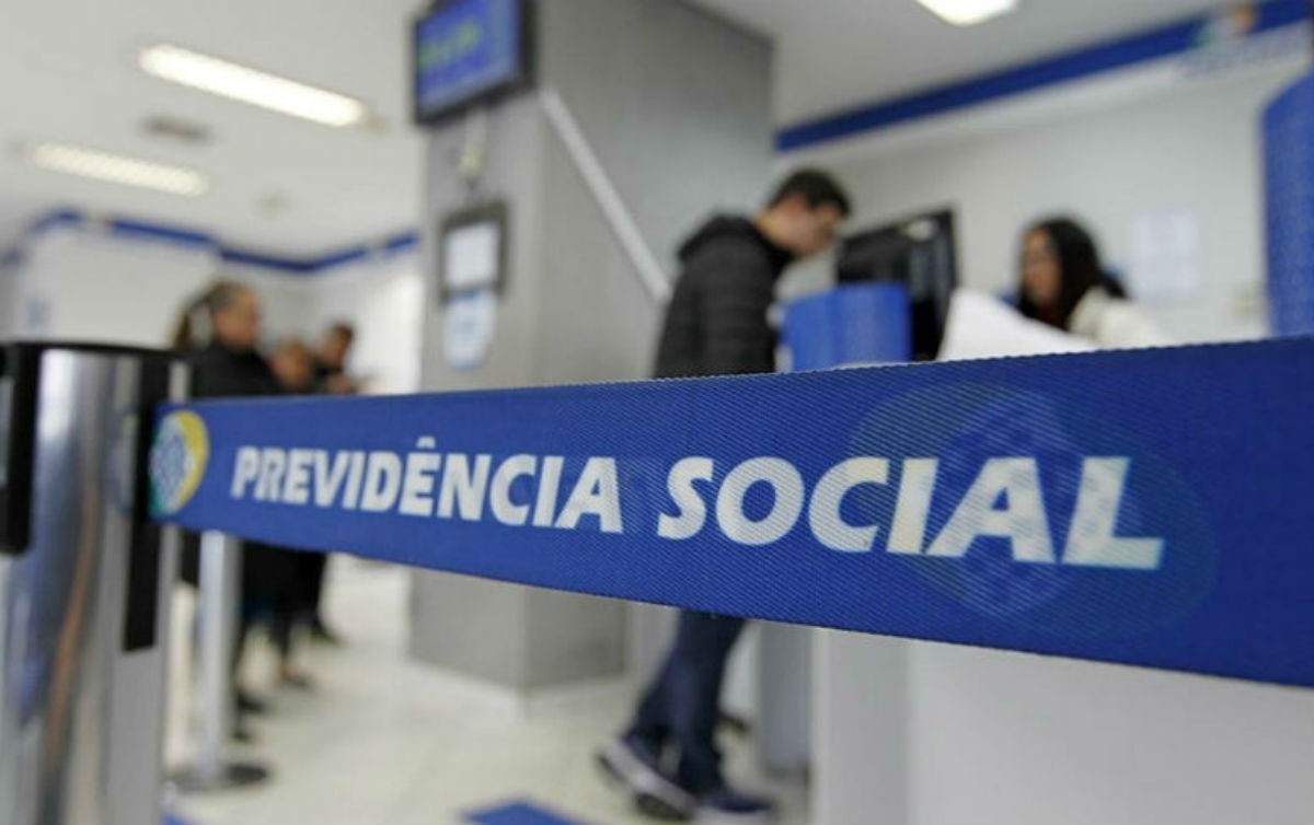 Veja tabela de contribuição do INSS com dedução | Brasil | Valor Econômico