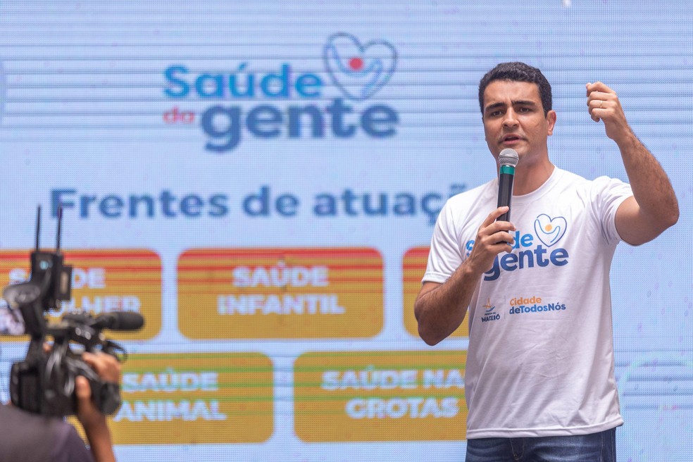 JHC adota tom conciliatório em posse e sela vitória de Lira sobre clã ...