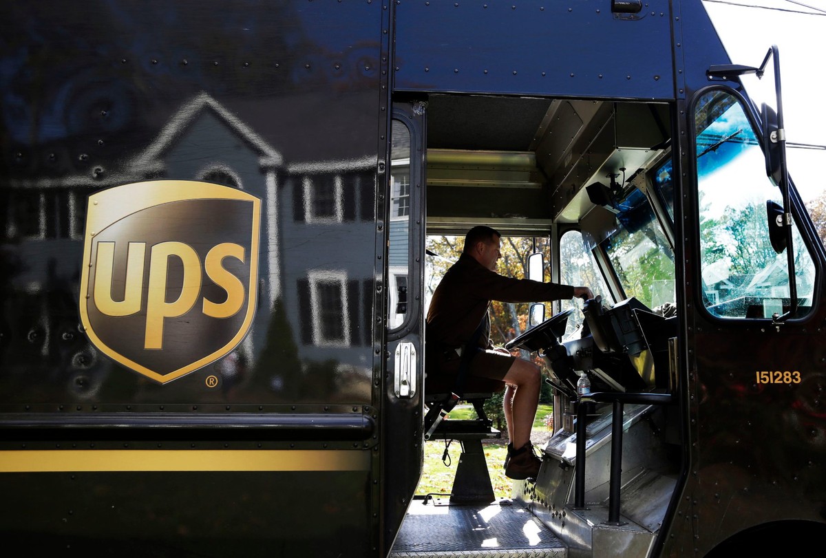 UPS corta 48 mil empregos em gestão e operações neste ano | Empresas ...