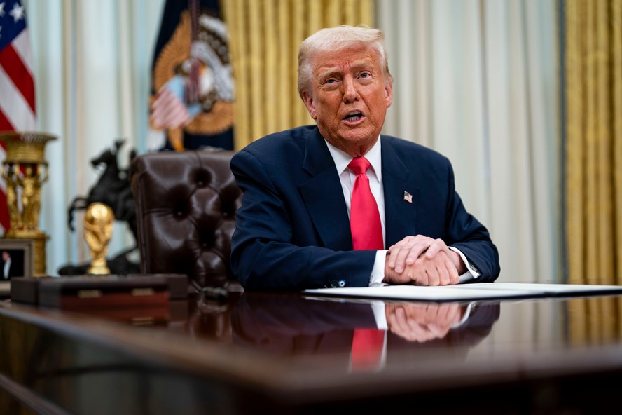 Trump quer mudar nome do Golfo Pérsico para Golfo Árabe em aceno aos ...