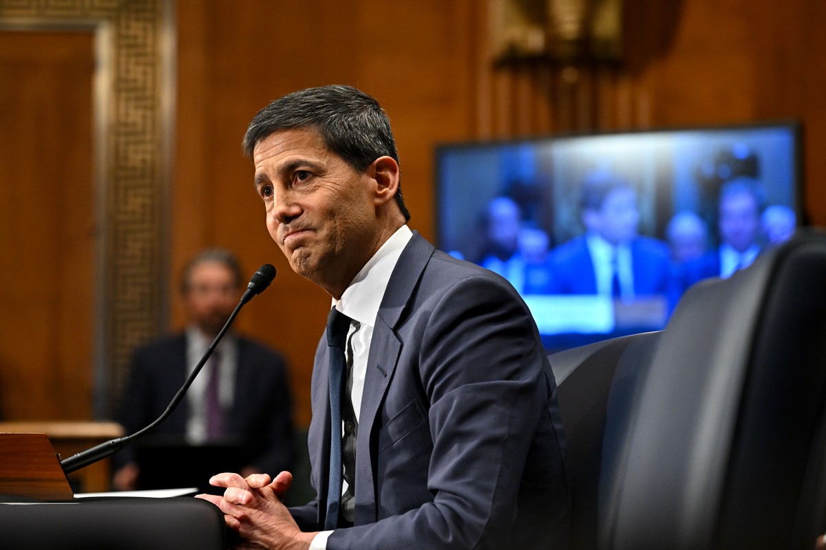 Kevin Warsh não terá vida fácil à frente do Fed | Intraday | Valor ...