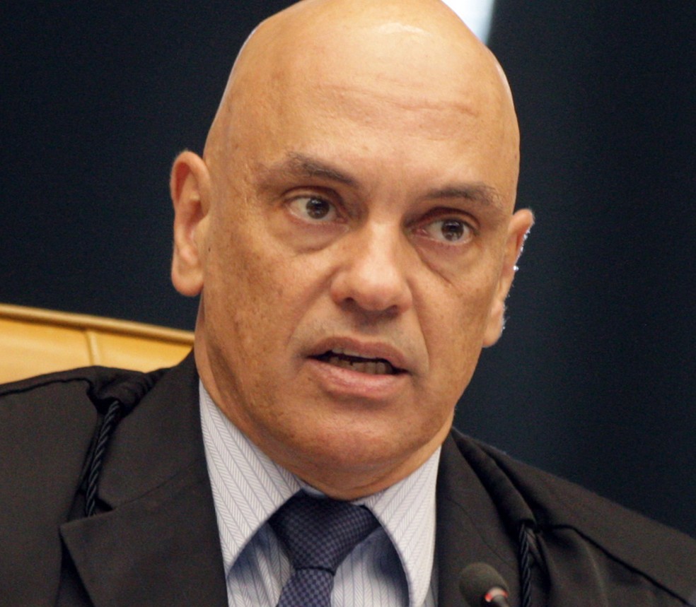 Moraes ensaia distensão com Bolsonaro em posse no TSE | Política ...