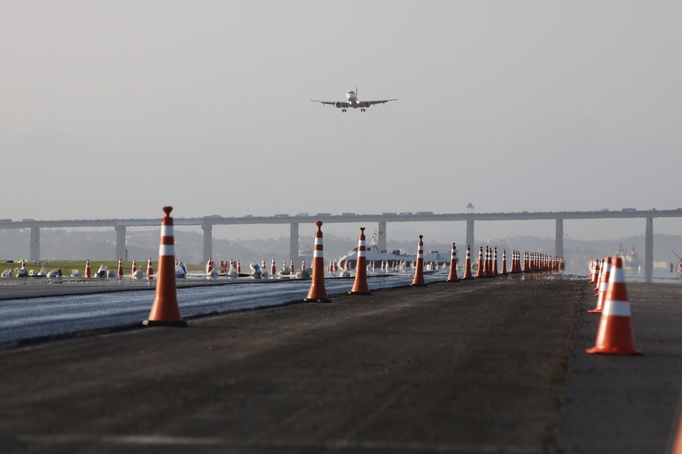 Após Ataque Hacker Totens Do Aeroporto Santos Dumont Passam A Exibir