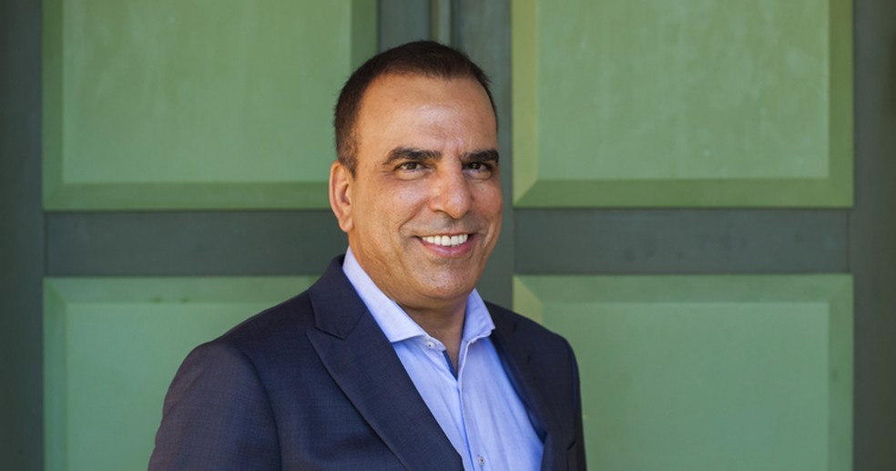 Amos Genish é reconduzido à presidência da Telecom Italia | Empresas ...