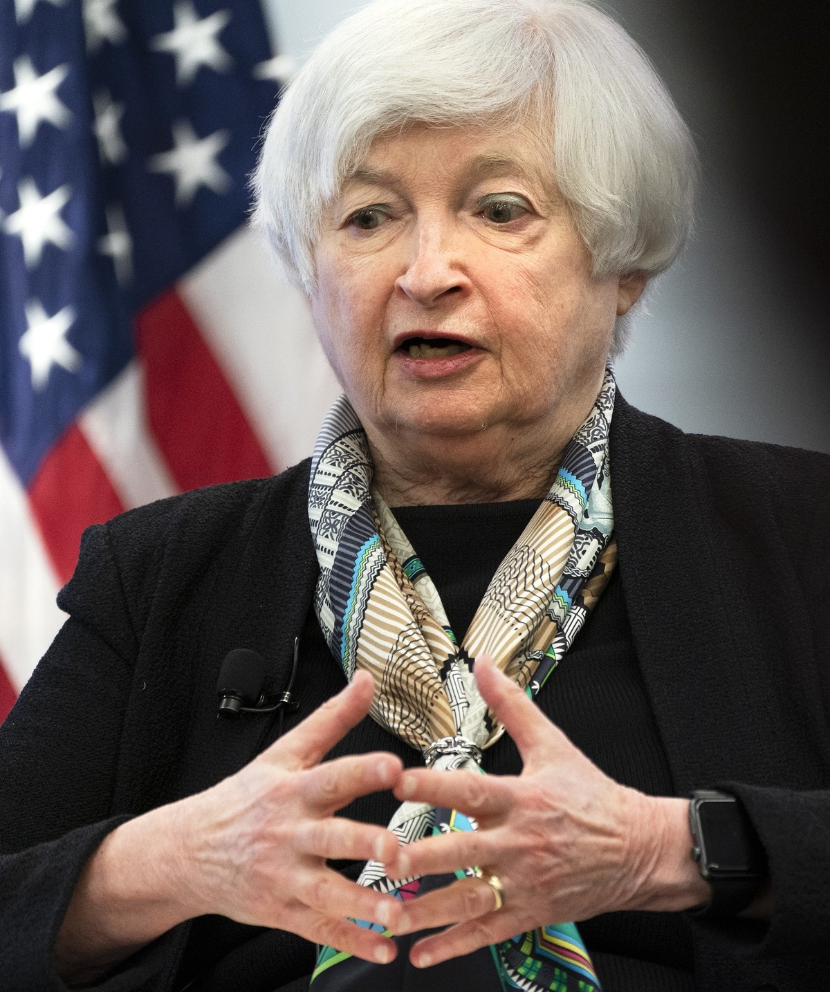 Yellen faz alerta a países que ficarem neutros na guerra | Mundo ...