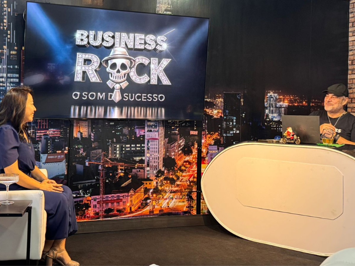 Edição de podcast aborda diplomacia, cultura e tecnologia | Dino ...