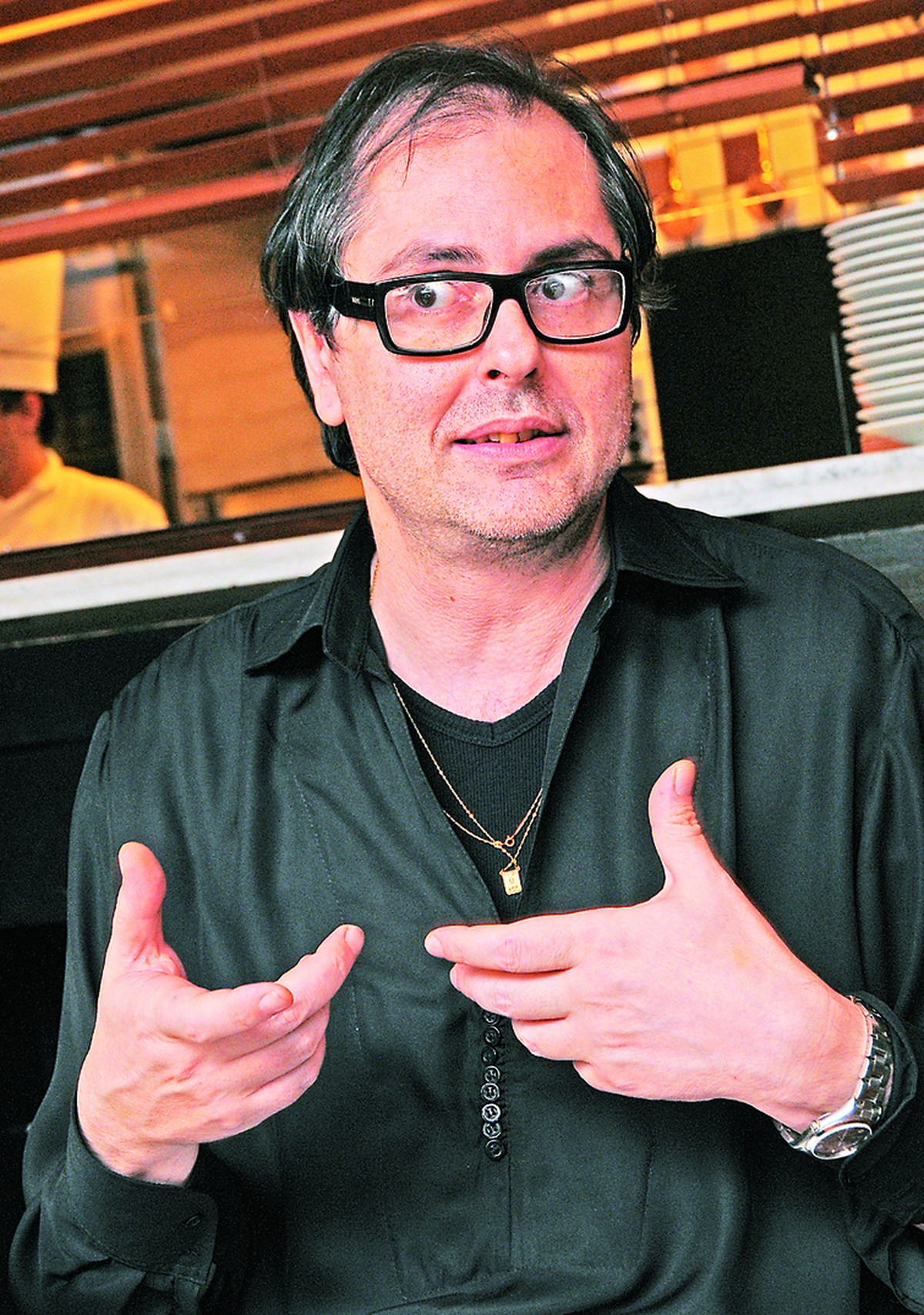 A excêntrica história do editor Charles Cosac | Valor Econômico | Valor ...