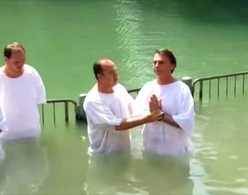 Eleitor evangélico impulsiona ascensão de Bolsonaro | Política | Valor ...