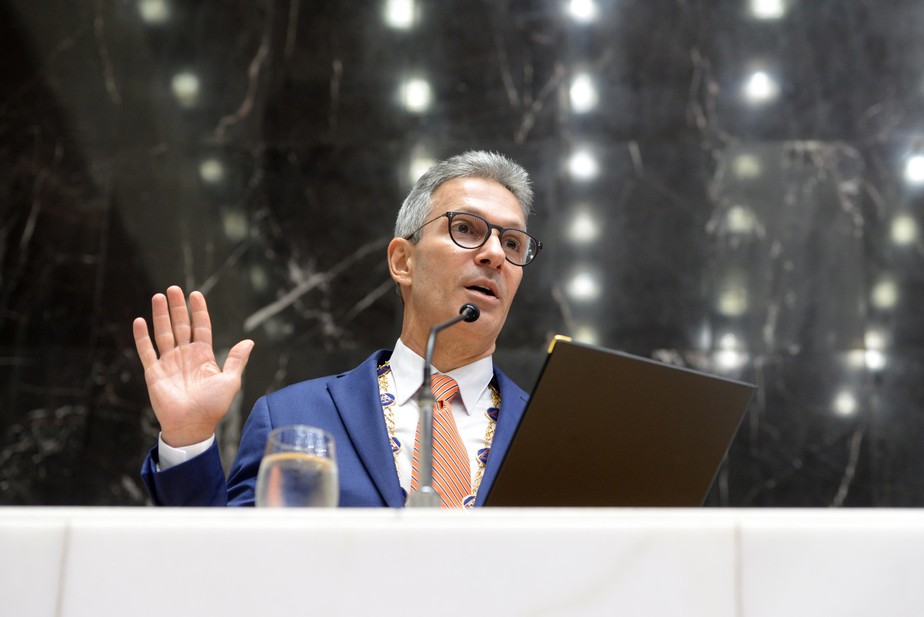 Zema diz que governo Lula 'fez vista grossa' para atos golpistas e ministro rebate | Política ...