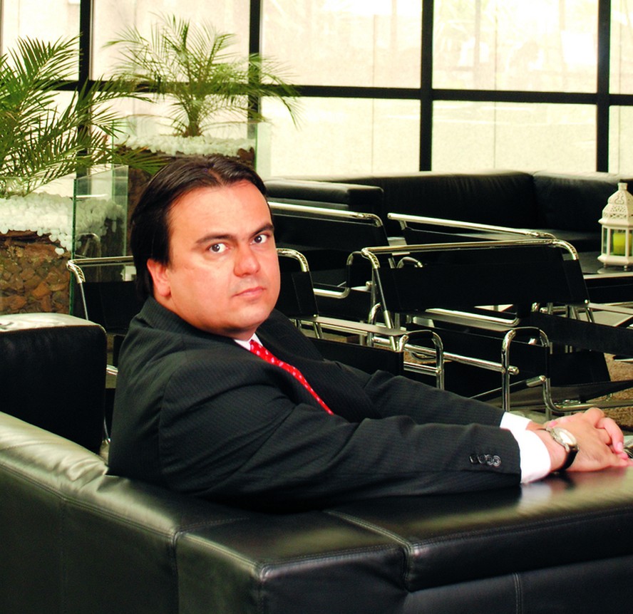 FT: BC abre processo sancionador contra Broedel, acusado de fraude pelo ...