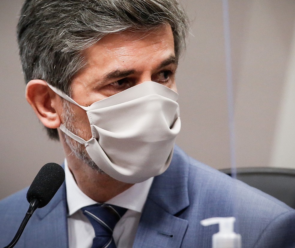 Em fala técnica, Teich diz que Bolsonaro não lhe deu autonomia ...