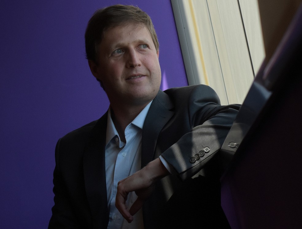 Livelo acirra a concorrência com Multiplus e Smiles | Empresas | Valor ...