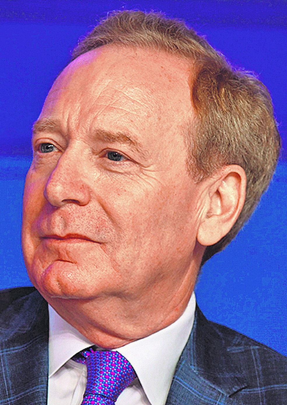 Após pressão, Microsoft muda e tem sinal verde | Empresas | Valor Econômico