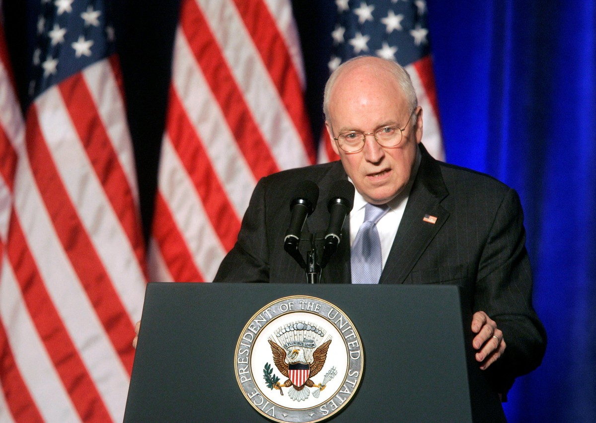 Dick Cheney, ex-vice-presidente dos EUA e arquiteto da 'guerra ao ...