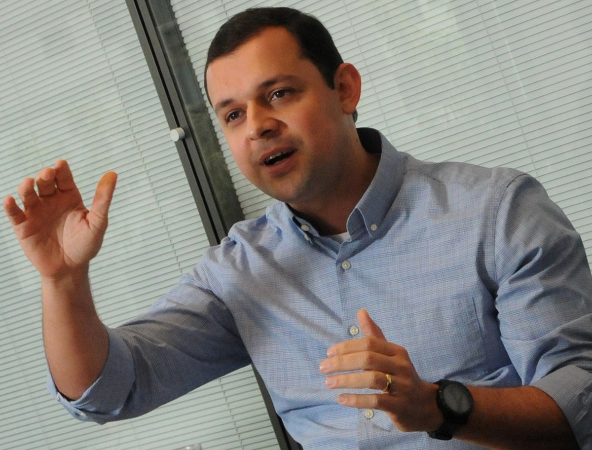 Com Linx, Stone amplia alcance de serviços ao varejo | Finanças | Valor ...
