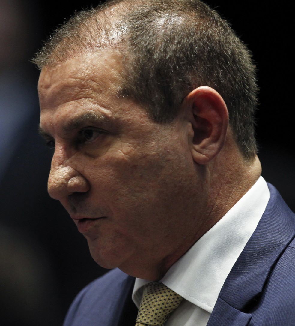 Senado vota medida que permite redução de jornada e salário | Política ...