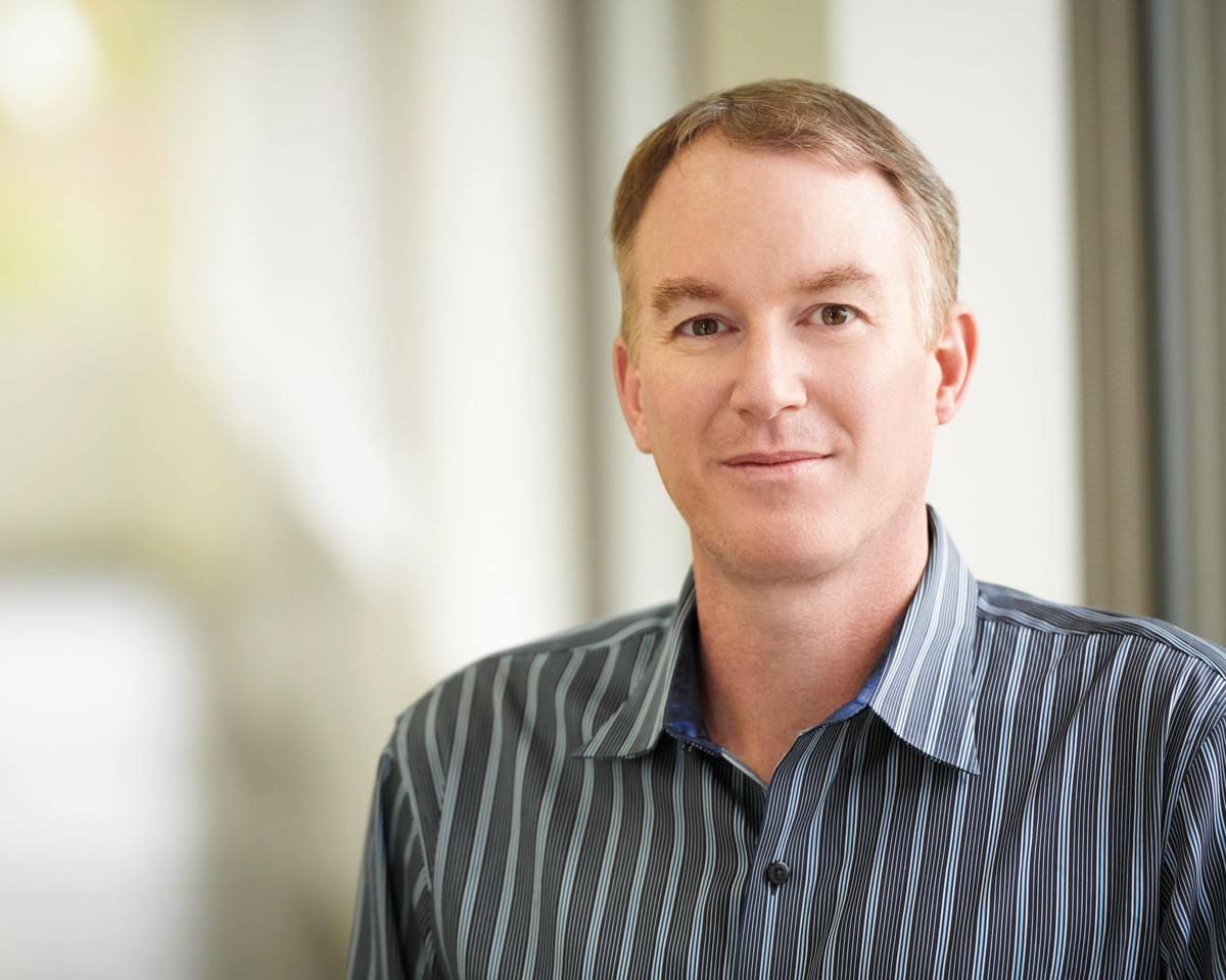 Intel busca conter nova crise no mercado global de microprocessadores ...