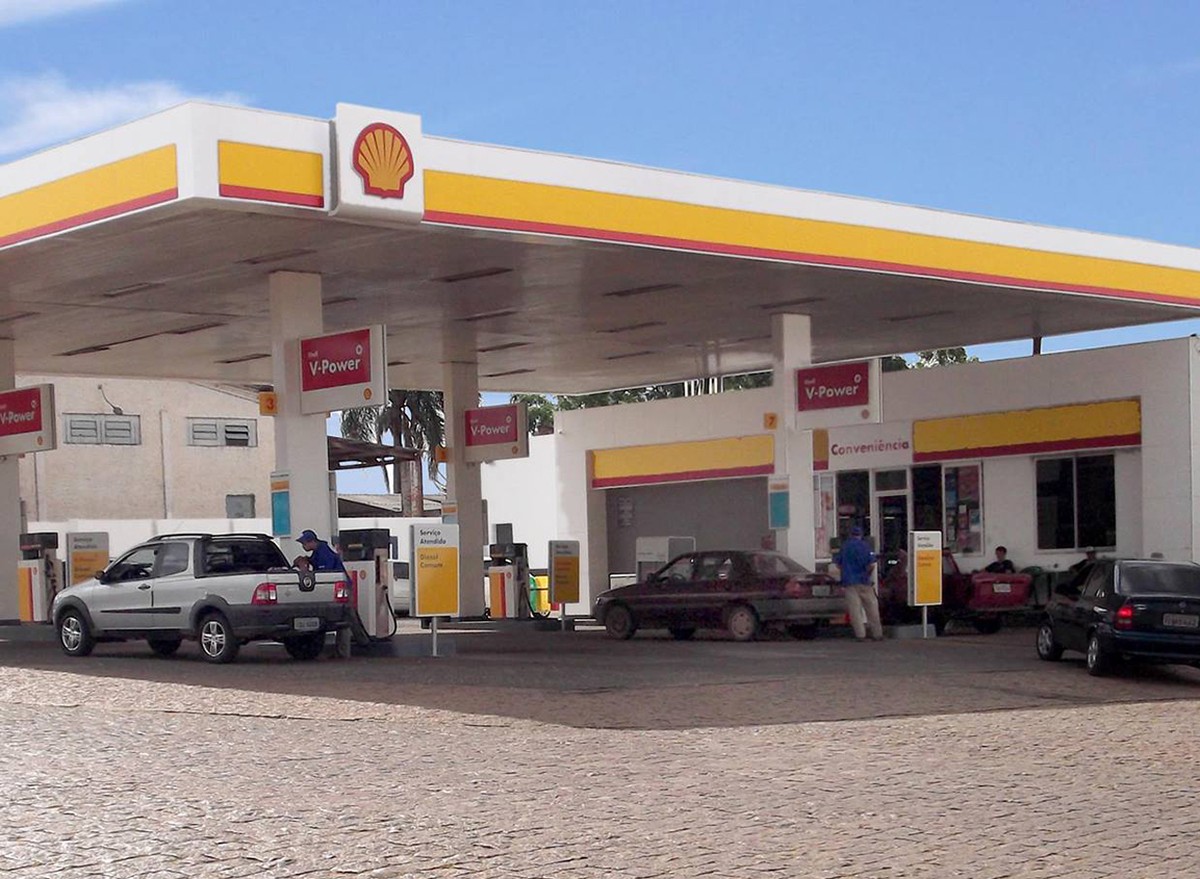 Raízen estreia na B3 distante dos múltiplos de renováveis | Empresas ...