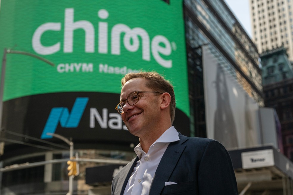 Fintech Chime sobe até 66% em estreia na Nasdaq após levantar US$ 864 ...
