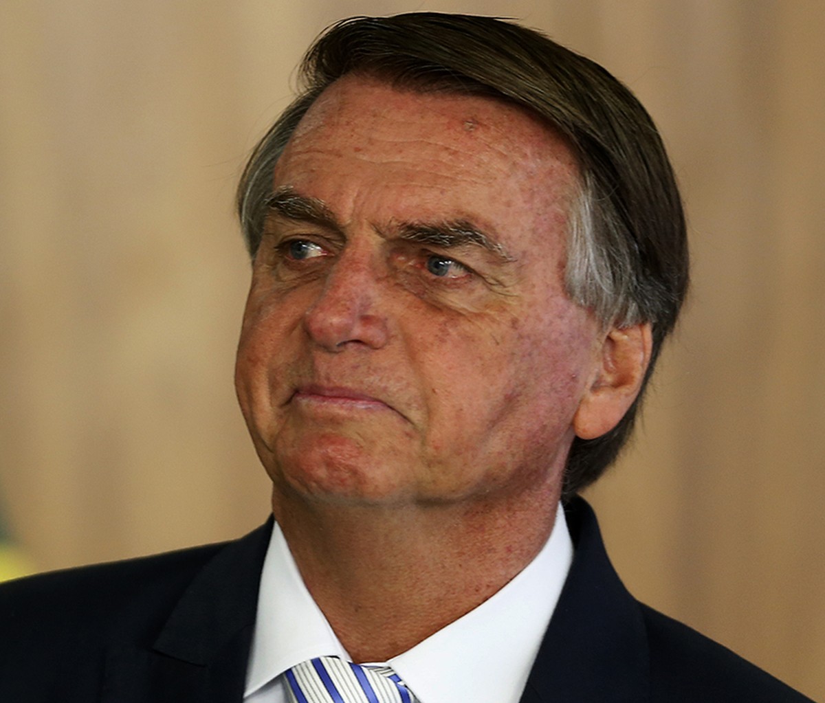 No Pará, Bolsonaro diz que 'Lula continuará no lixo da história ...
