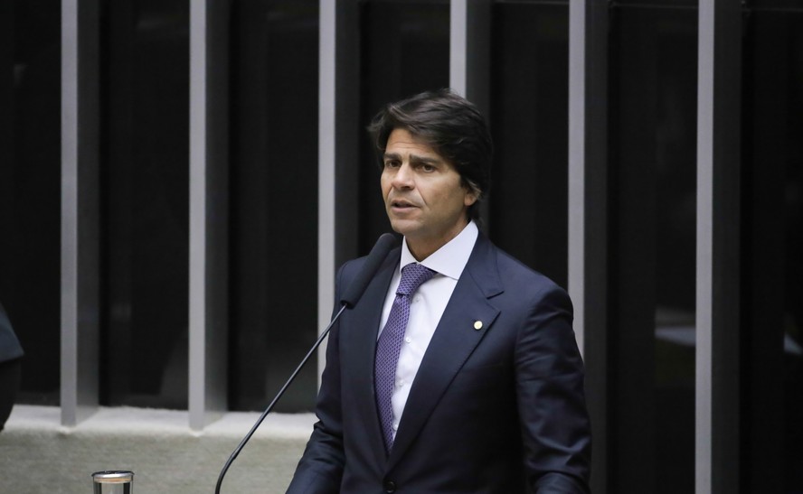 Pedro Paulo protocola PEC da reforma administrativa | Política | Valor ...