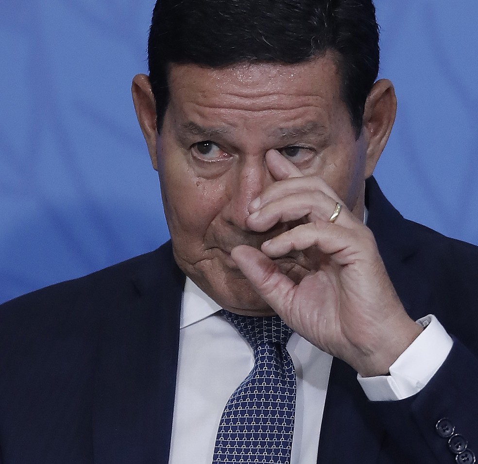 Mourão sai em defesa de Silva e Luna no comando da Petrobras | Política ...
