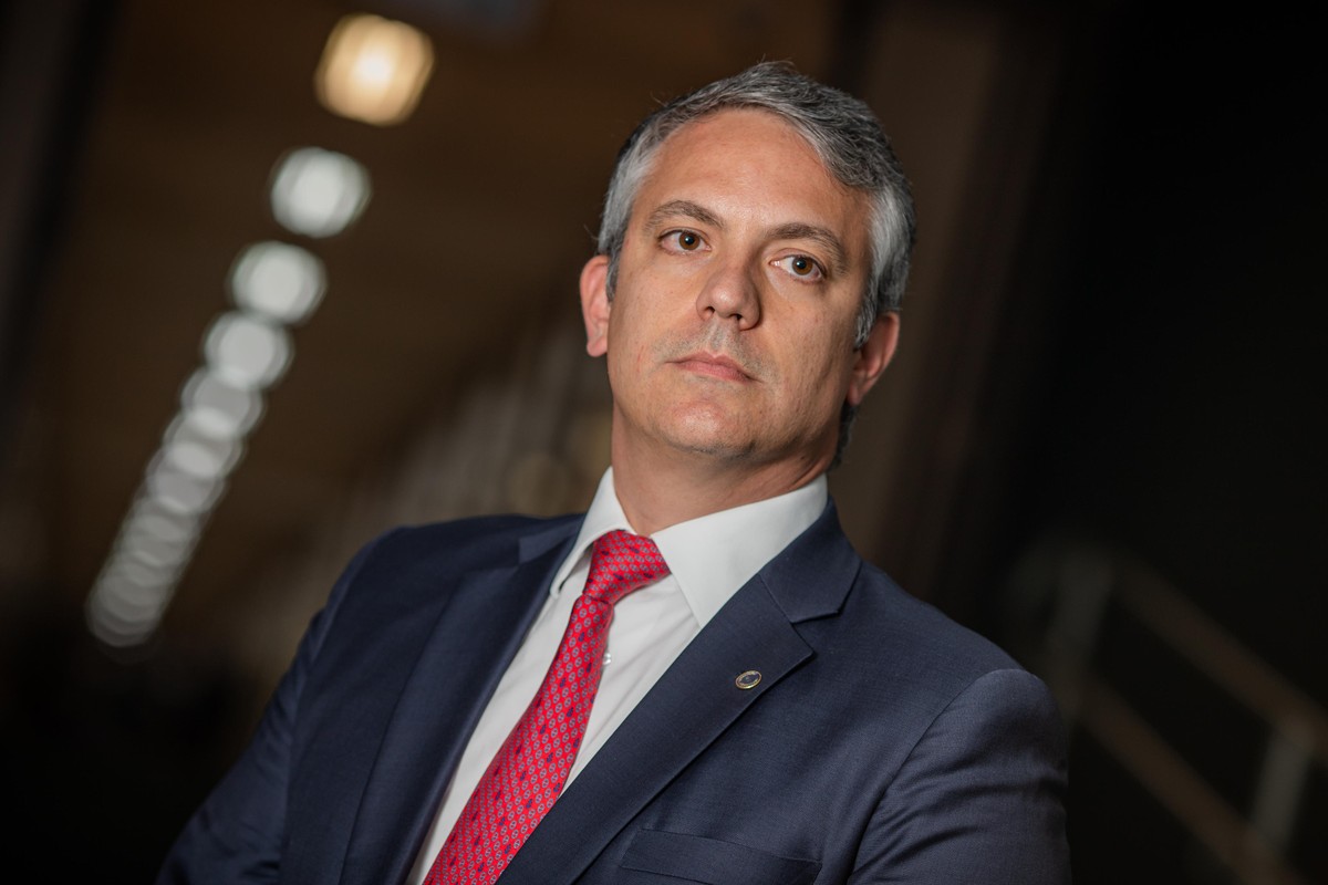 Entidades sindicais e igrejas seguem imunes, como previsto na ...