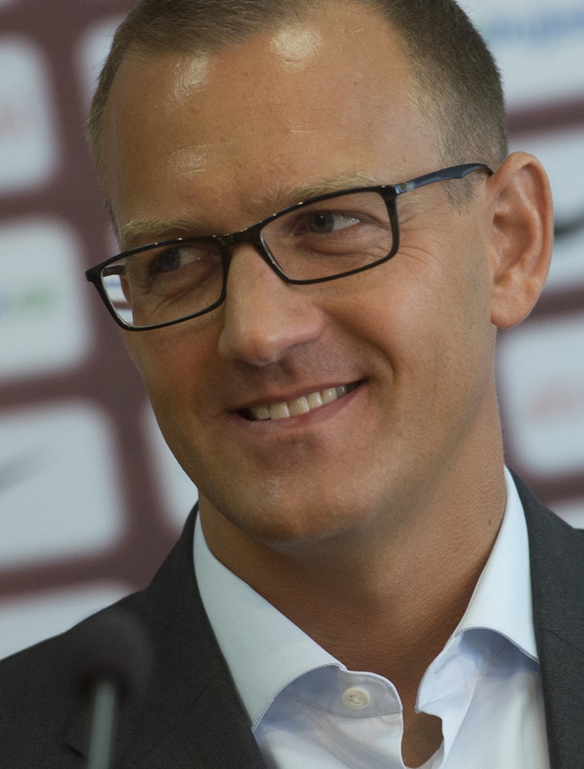 FT: Desafio de Daniel Kretínsky, se assumir o Casino, será reerguer o ...