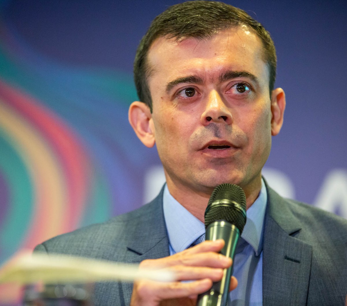 Tesouro projeta estabilização da dívida entre 81% e 82% do PIB em 2028 ...