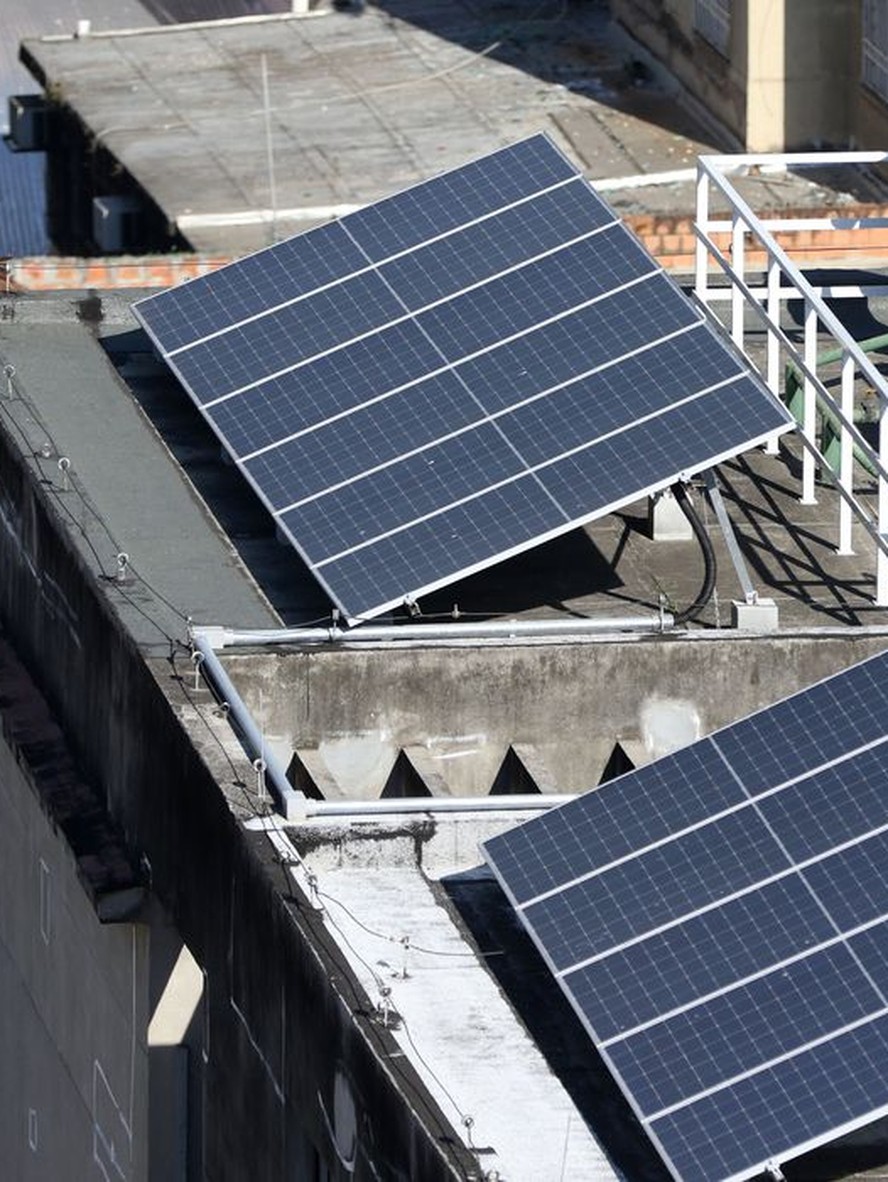 Com sobra de energia solar, Austrália exigirá de distribuidoras 3 horas ...