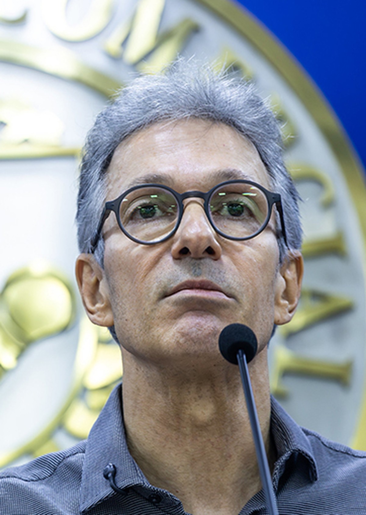 Demanda por outsider cresce e briga com STF pode beneficiar Zema ...
