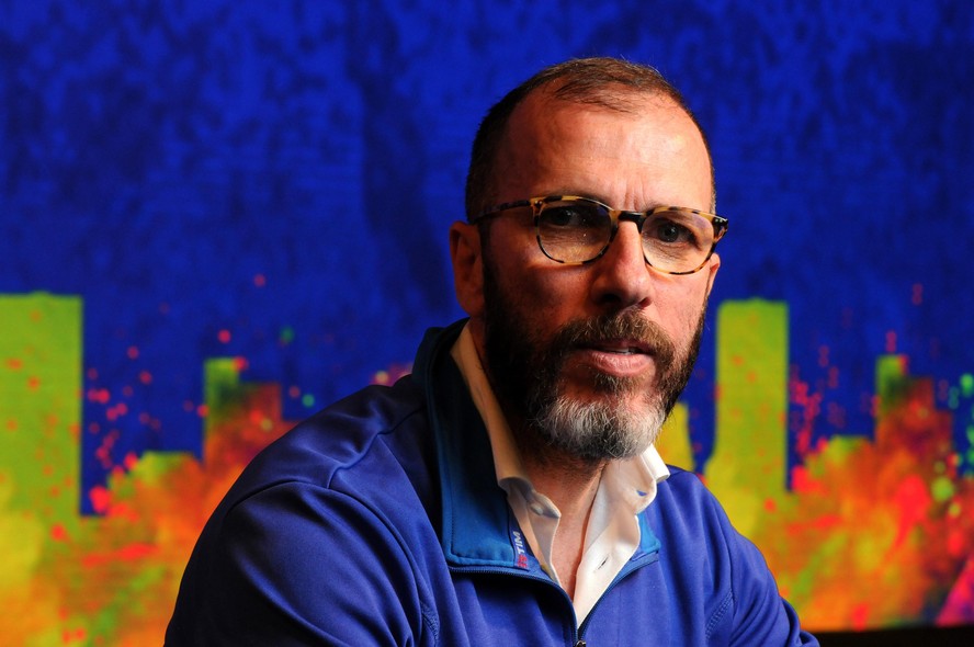 FT: CEO da Telecom Italia renuncia e presidente da TIM Brasil é nomeado ...