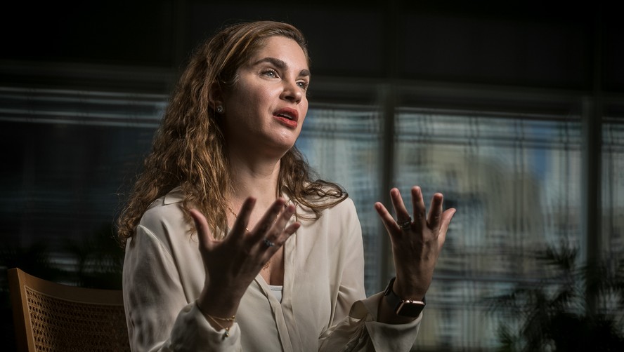 Brasil se distancia sem corte no juro em 2025, diz ex-BC Fernanda ...